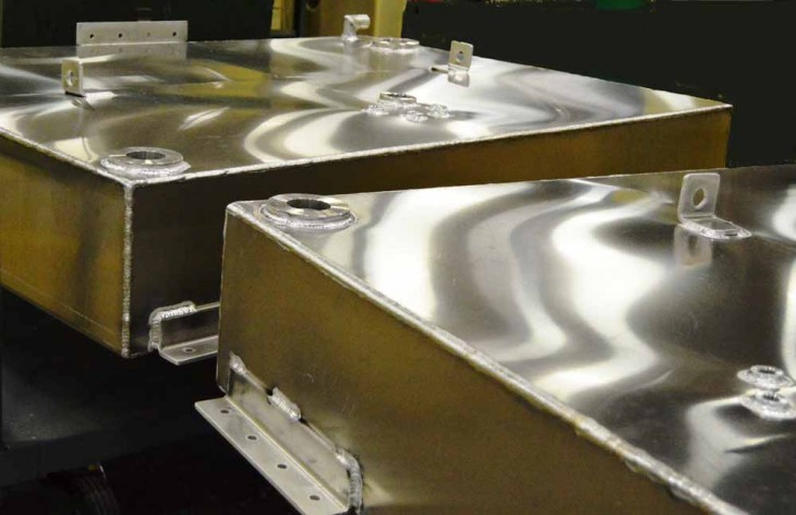 Custom Aluminum Fuel Tanks - Moeller Marine